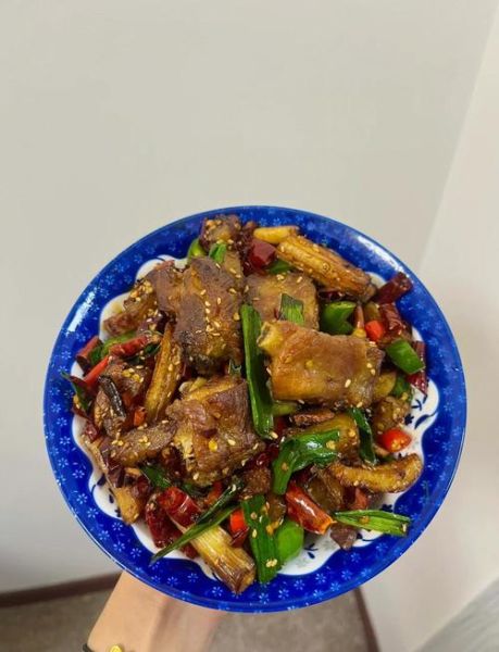 川味干锅排骨怎么做_干锅排骨用焯水吗-第3张图片-山城妙识