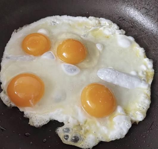 虫草鸡蛋和普通鸡蛋的区别_如何挑选真正的虫草鸡蛋-第2张图片-山城妙识