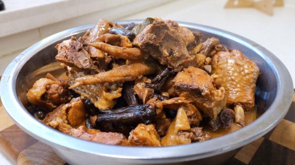 鸡肉和什么一起炖最补_鸡肉不能和什么一起吃-第3张图片-山城妙识 鸡肉和什么一起炖最补_鸡肉不能和什么一起吃-第3张图片-山城妙识