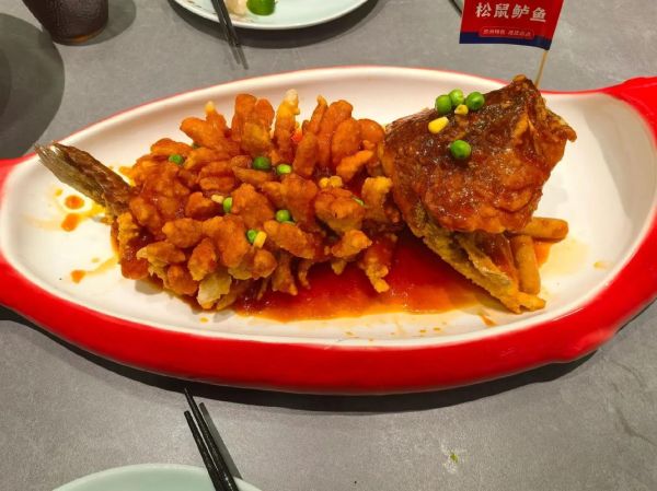 鲈鱼松鼠鱼怎么做_松鼠鲈鱼最正宗做法-第3张图片-山城妙识