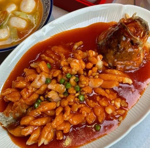 鲈鱼松鼠鱼怎么做_松鼠鲈鱼最正宗做法-第2张图片-山城妙识