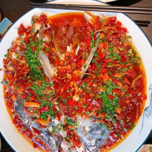 鱼头怎么做好吃_剁椒鱼头最正宗做法-第1张图片-山城妙识