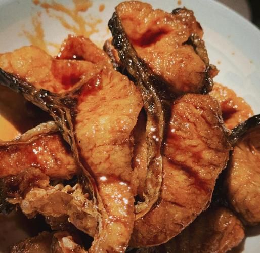 炖熏鱼的家常做法_熏鱼怎么炖才入味-第1张图片-山城妙识