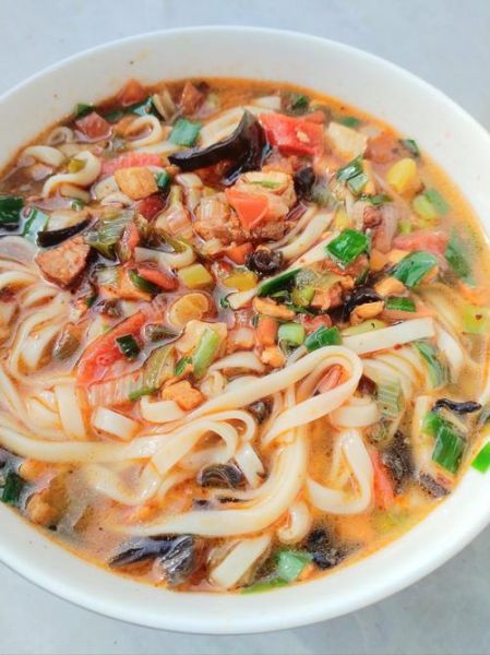 陕西名小吃面食大全_陕西面食有哪些-第1张图片-山城妙识