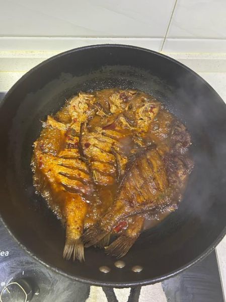 干烧鲤鱼怎么做_干烧鲤鱼正宗做法-第1张图片-山城妙识