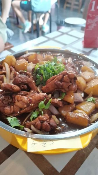 运城大盘鸡怎么做_运城大盘鸡正宗配料-第1张图片-山城妙识 运城大盘鸡怎么做_运城大盘鸡正宗配料-第1张图片-山城妙识