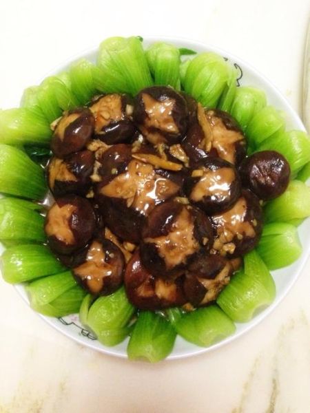 冬菇扒菜胆寓意是什么_冬菇扒菜胆象征什么-第1张图片-山城妙识