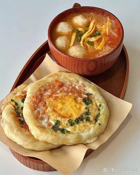 葱香鸡蛋软饼用什么水和面_冷水还是温水-第3张图片-山城妙识