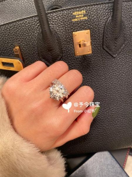 鸽子蛋钻戒多少钱_鸽子蛋钻戒价格表-第3张图片-山城妙识