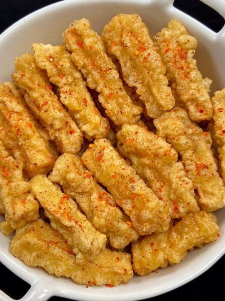 炸蘑菇条怎么做_炸蘑菇条家常做法视频-第1张图片-山城妙识