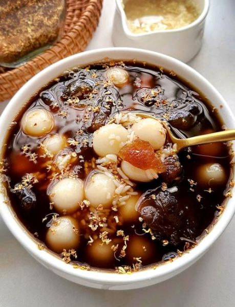 红糖小汤圆怎么做_红糖小汤圆煮多久才软糯-第1张图片-山城妙识