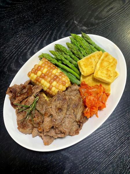 牛肉和什么一起吃最好_牛肉最佳搭配蔬菜-第1张图片-山城妙识