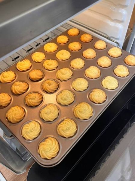 黄油曲奇烤箱温度_黄油曲奇烤多久-第1张图片-山城妙识 黄油曲奇烤箱温度_黄油曲奇烤多久-第1张图片-山城妙识