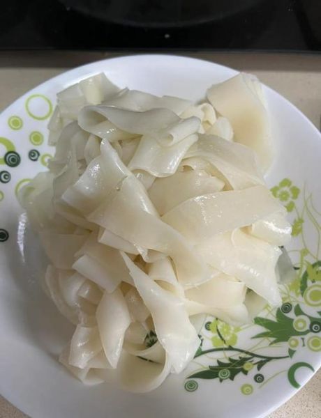 澄粉怎么做凉皮更劲道_澄粉凉皮为什么容易断-第2张图片-山城妙识