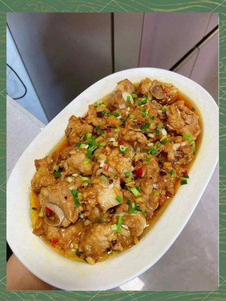广东蒸排骨的家常做法_蒸排骨怎么蒸才嫩滑-第2张图片-山城妙识