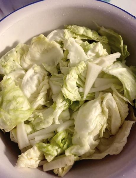 酸菜怎么腌制最快最简单_家庭速成法-第1张图片-山城妙识