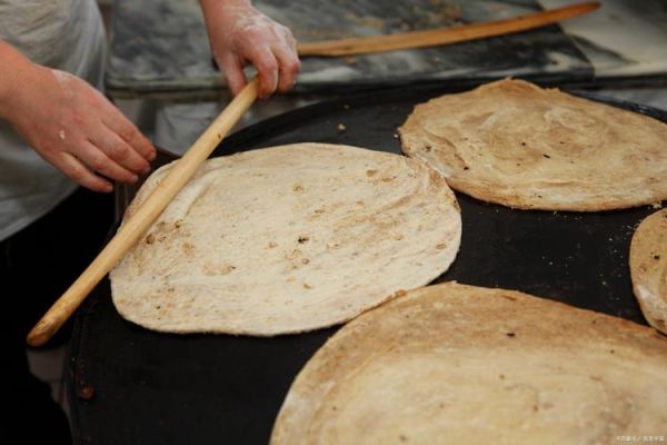 馅饼怎么做_馅饼皮怎么和面-第3张图片-山城妙识 馅饼怎么做_馅饼皮怎么和面-第3张图片-山城妙识