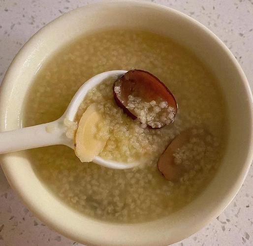 红枣小米粥怎么做_红枣小米粥要煮多久-第2张图片-山城妙识