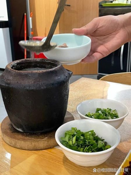 煨汤用什么锅最好_煨汤和炖汤的区别-第2张图片-山城妙识