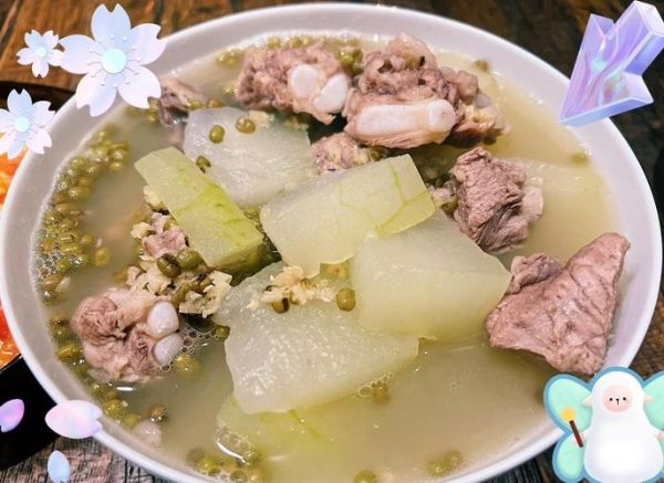 绿豆冬瓜排骨汤怎么做_绿豆冬瓜排骨汤的功效-第1张图片-山城妙识