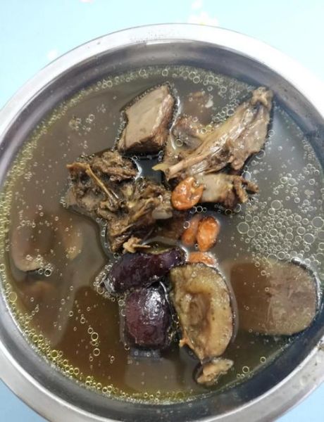 补血汤怎么煲_补血汤用什么材料-第3张图片-山城妙识 补血汤怎么煲_补血汤用什么材料-第3张图片-山城妙识