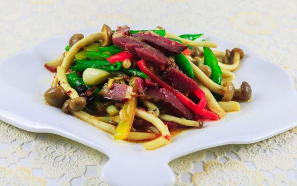 炒蟹味菇的家常做法窍门_蟹味菇怎么炒才好吃-第3张图片-山城妙识 炒蟹味菇的家常做法窍门_蟹味菇怎么炒才好吃-第3张图片-山城妙识