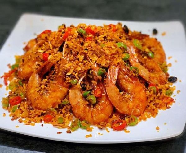 避风塘炒虾怎么做_正宗做法步骤详解-第1张图片-山城妙识