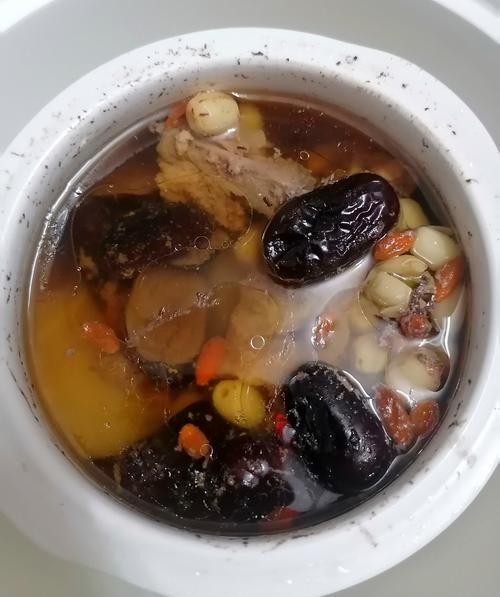 炖汤图片大全大图_如何挑选高清炖汤图-第2张图片-山城妙识