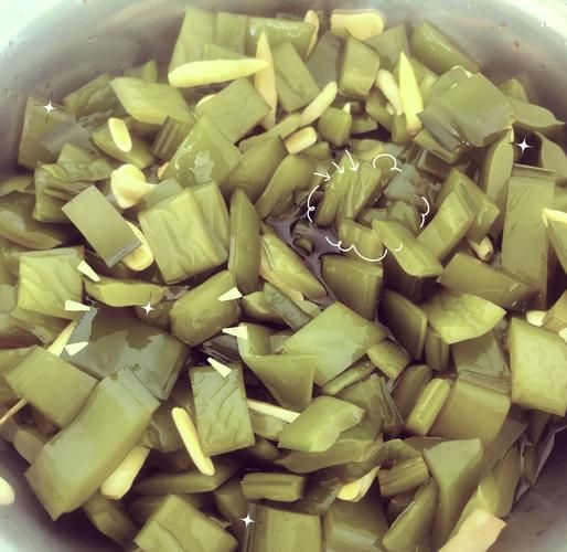 凉拌洋白菜怎么做好吃_洋白菜凉拌要不要焯水-第1张图片-山城妙识 凉拌洋白菜怎么做好吃_洋白菜凉拌要不要焯水-第1张图片-山城妙识