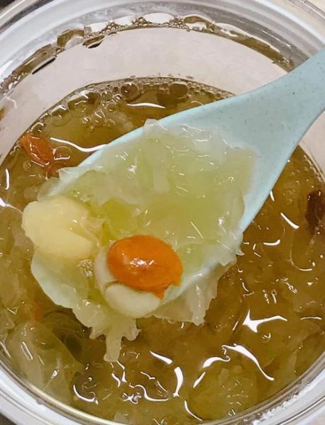 银耳汤怎么熬才能粘稠_银耳汤出胶技巧-第3张图片-山城妙识