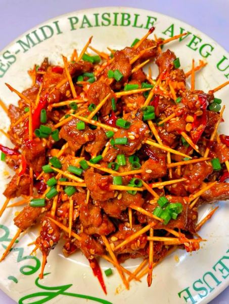 牙签牛肉怎么做才嫩_牙签牛肉图片为什么那么诱人-第1张图片-山城妙识