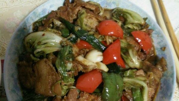 农家小炒肉怎么做_正宗农家小炒肉做法大全-第3张图片-山城妙识