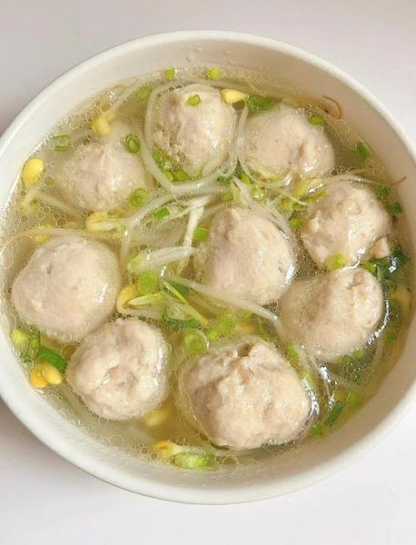 肉丸汤怎么做又嫩又好吃_肉丸汤不柴的秘诀-第2张图片-山城妙识