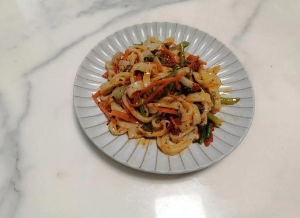 在家怎样做凉皮_凉皮怎么做才筋道-第1张图片-山城妙识