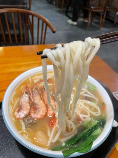 海鲜面怎么做_海鲜面汤头怎么熬-第3张图片-山城妙识