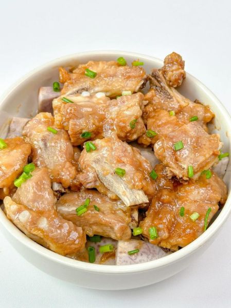 香芋蒸排骨怎么蒸才软糯_香芋蒸排骨要焯水吗-第1张图片-山城妙识