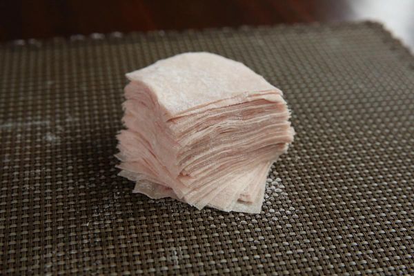 肉燕皮怎么做_正宗肉燕皮做法窍门-第1张图片-山城妙识