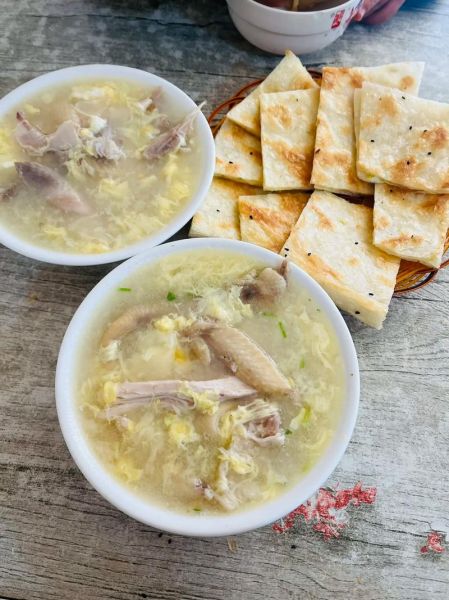 油饼母鸡汤怎么做_油饼母鸡汤热量高吗-第2张图片-山城妙识
