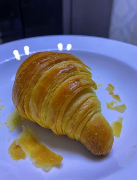 牛角面包怎么做_烤箱温度时间-第1张图片-山城妙识 牛角面包怎么做_烤箱温度时间-第1张图片-山城妙识