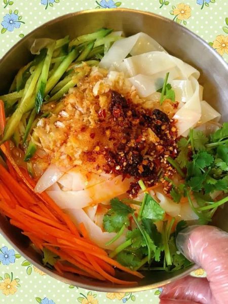 凉皮怎么做_凉皮不洗面可以吗-第2张图片-山城妙识