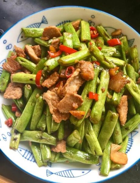 四季豆炒肉饭怎么做_四季豆炒肉饭热量高吗-第2张图片-山城妙识