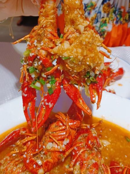 蒜蓉小龙虾怎么做_蒜蓉小龙虾正宗做法-第3张图片-山城妙识 蒜蓉小龙虾怎么做_蒜蓉小龙虾正宗做法-第3张图片-山城妙识