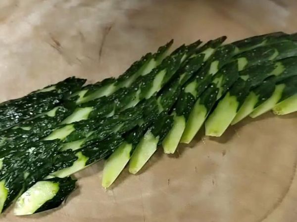 黄瓜切片怎么切好看_黄瓜切片厚度多少合适-第1张图片-山城妙识 黄瓜切片怎么切好看_黄瓜切片厚度多少合适-第1张图片-山城妙识