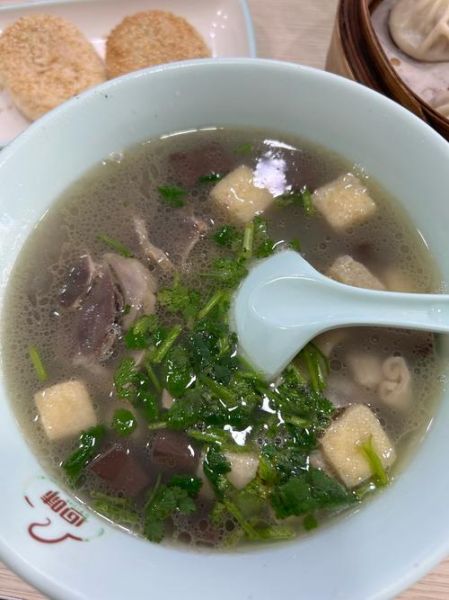 鸭血粉丝汤的做法最正宗的做法_正宗南京鸭血粉丝汤怎么做-第1张图片-山城妙识