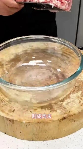 鱼丸怎么做才弹牙_鱼丸怎样做好吃-第2张图片-山城妙识