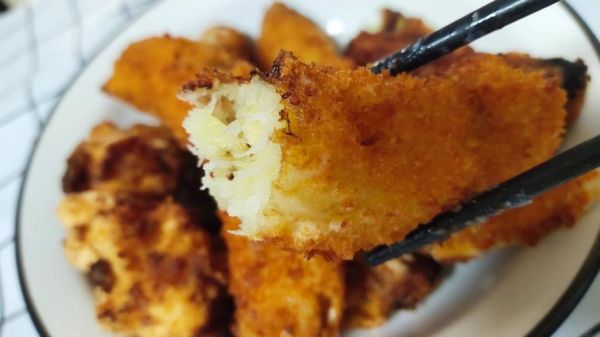 炸香蕉面包糠怎么做_炸香蕉裹面包糠技巧-第2张图片-山城妙识