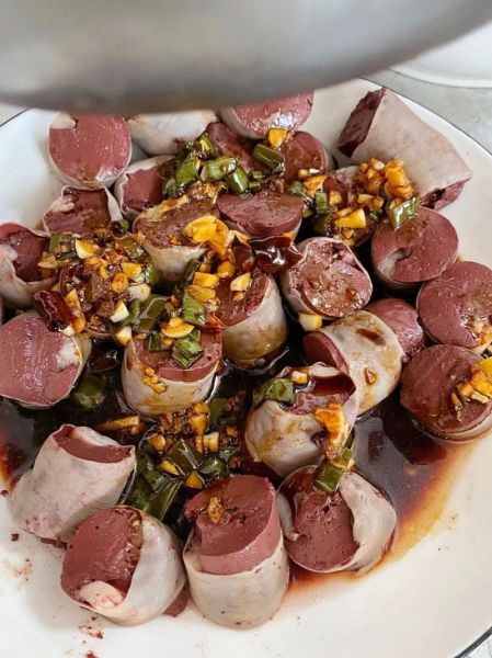 羊血肠怎么做_羊血肠的家常做法大全-第1张图片-山城妙识