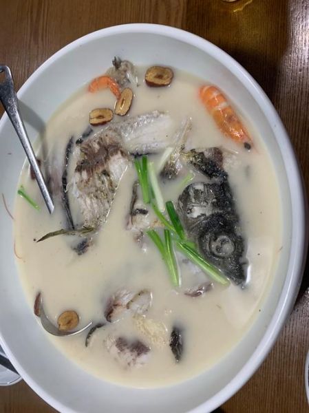 鱼汤用什么鱼最好_鱼汤选鱼技巧-第2张图片-山城妙识