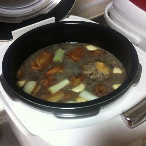 电压力锅炖排骨汤按哪个键_排骨汤功能键在哪-第2张图片-山城妙识