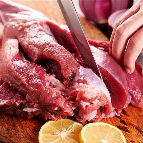 羊肉图片大全真实照片_如何挑选新鲜羊肉-第1张图片-山城妙识